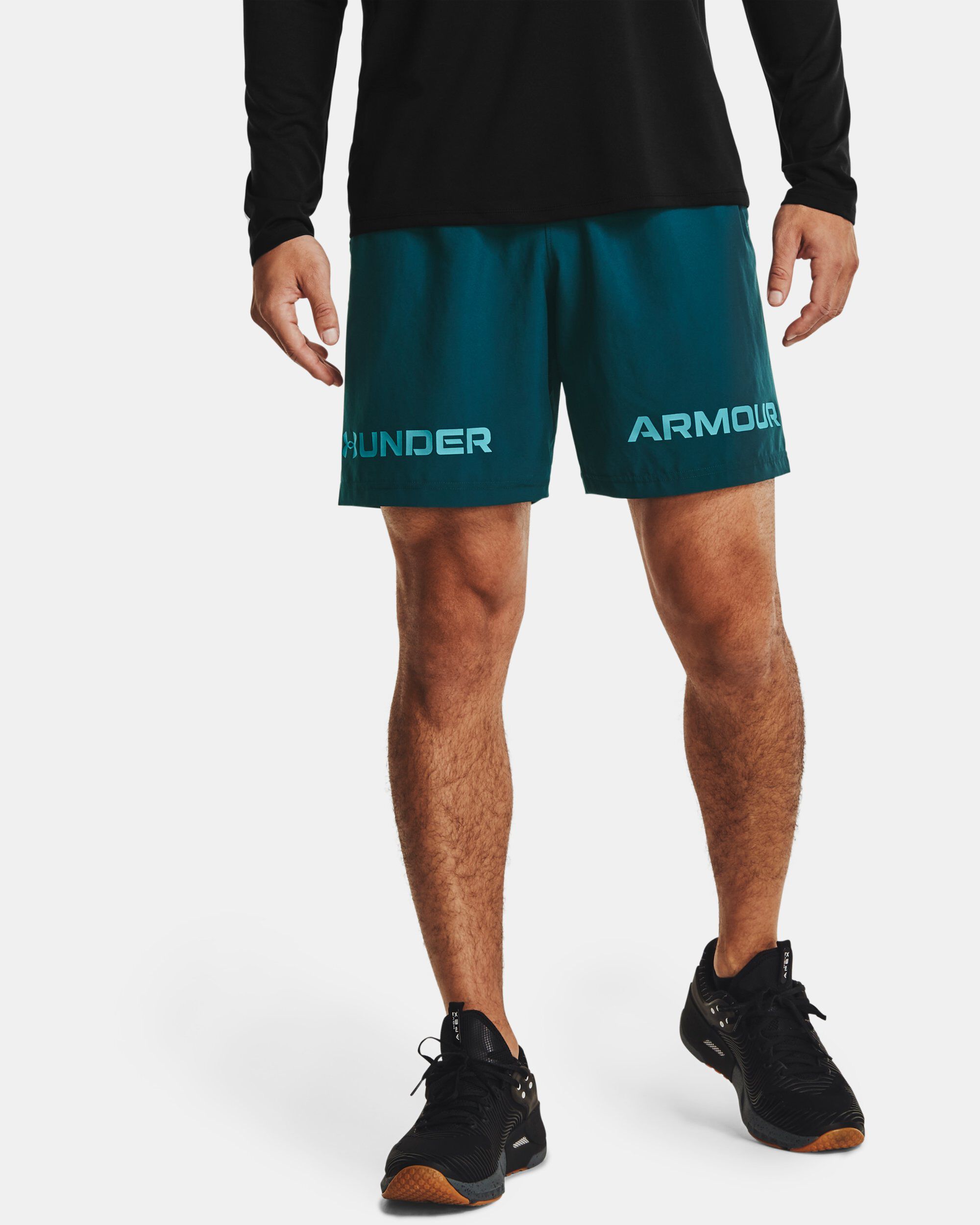 Under armour woven graphic wordmark short store