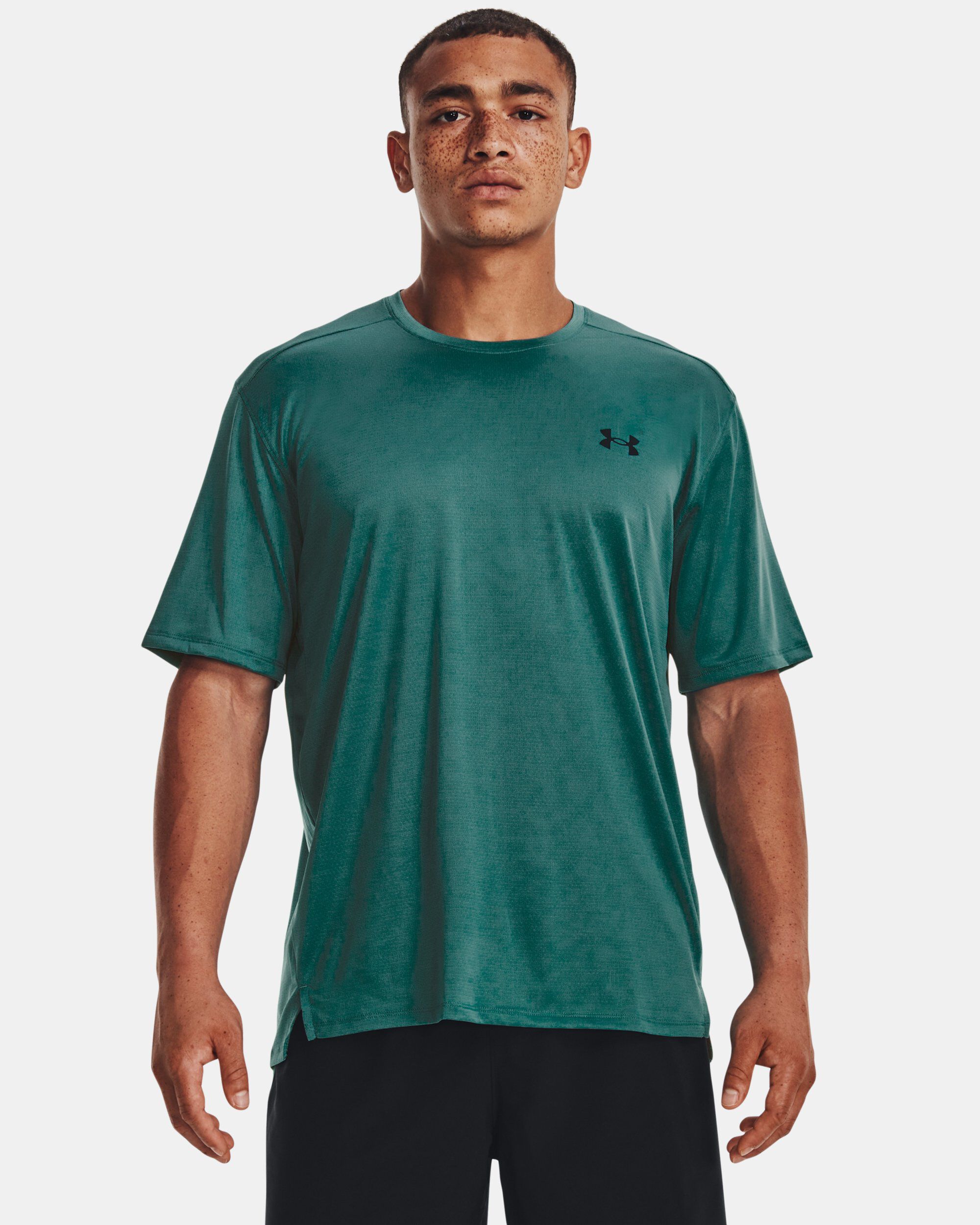 Men's sportswear, shoes, clothes in Dubai, UAE | Under Armour